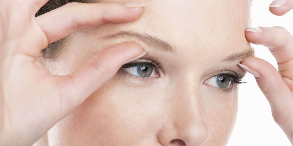 Göz Kapağı Düşmesi Bitkisel Çözüm ile Geçer mi? - Op. Dr. Leyla Arvas