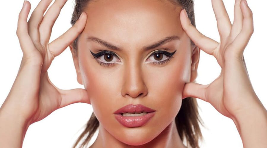 Şakak Germe | 2025 Fiyatları - Op. Dr. Leyla Arvas